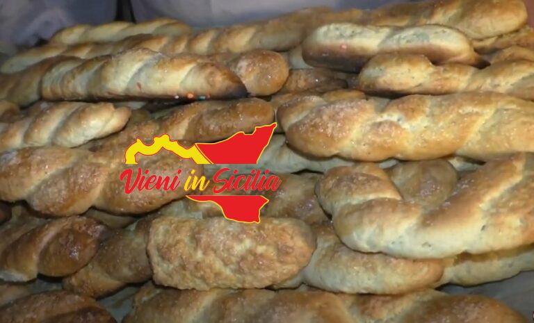 Le treccine siciliane: ricetta antica dei biscotti gustosi - Vieni in ...